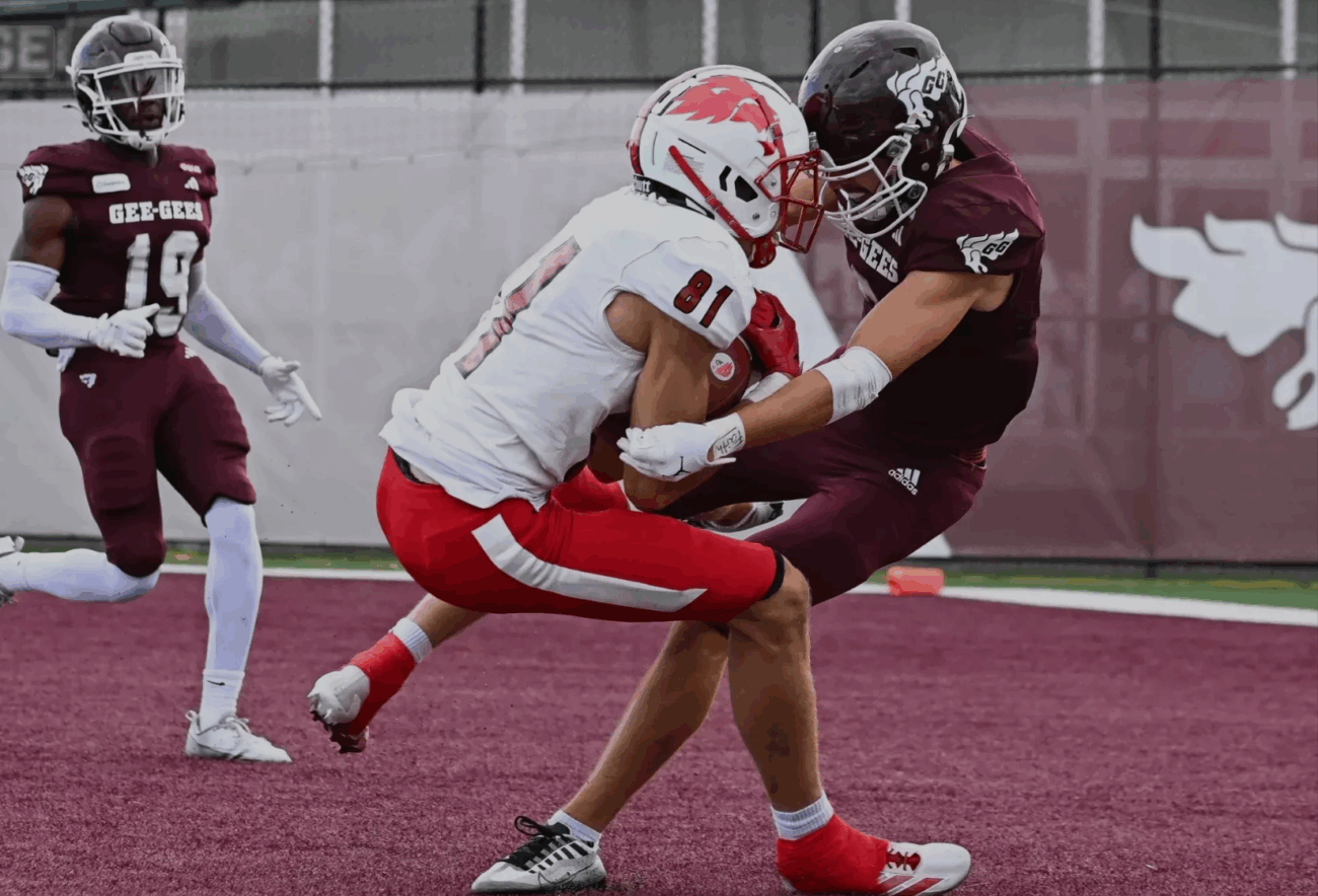 Gee-Gees Football: Gees strike early and hold firm in home opener win ...